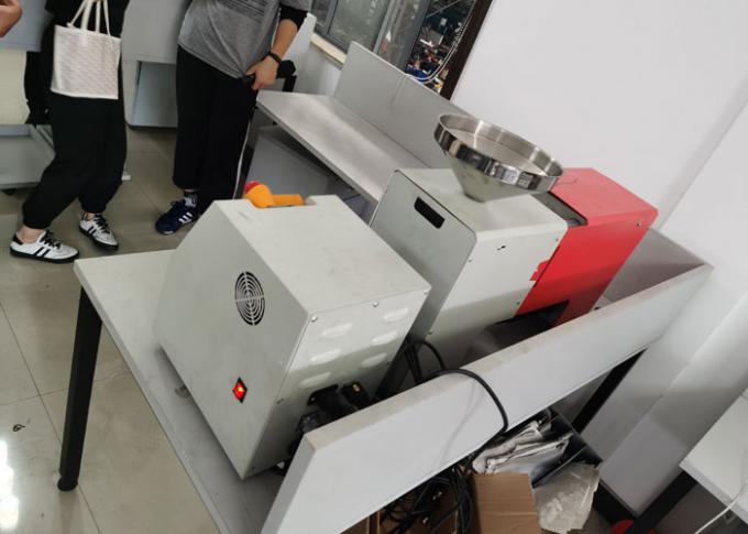 PE Small 20 Gram Desktop Injection Molding Machine PE Small 20 Gram Desktop Injection Molding Machine