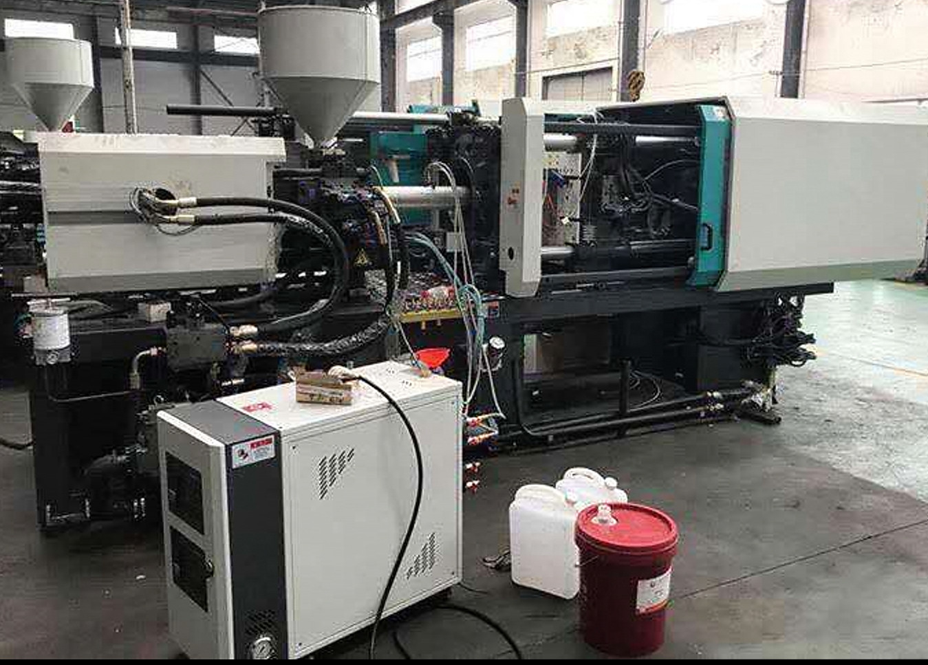 Barrel Heating Bakelite Injection Molding Machine With Temperature ...