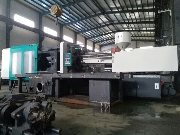 Customized Auto Injection Molding Machine Registered Jack Making Machine